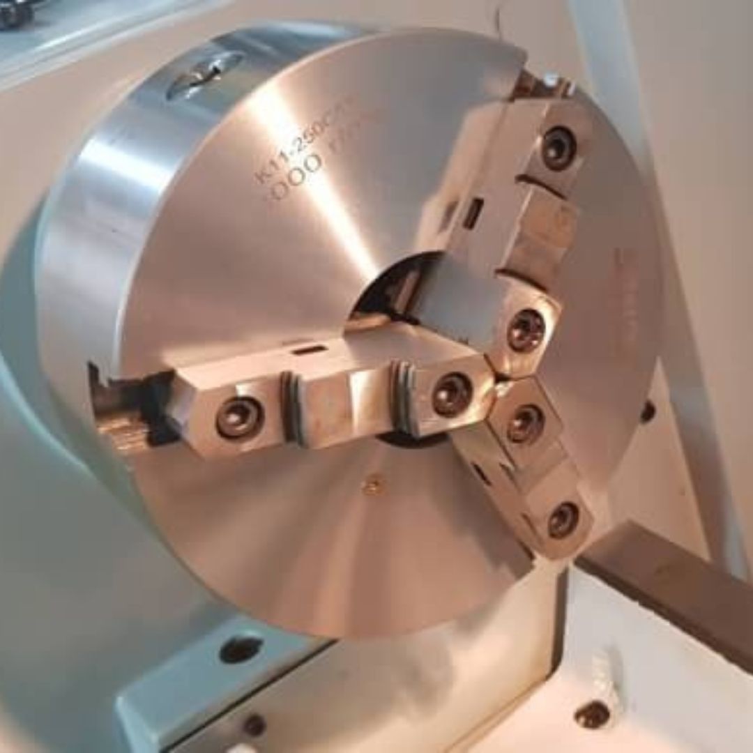 High Speed Lathe Machine, 510Sx1000 สเปค Spindle speed 16-1800 rpm , O ...