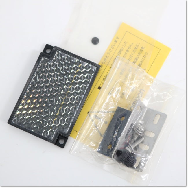 Japan (A)Unused,E3S-R67 透明体検知用光電センサ 回帰反射形 MSR機能なし ,อะไหล่เครื่องจักร ...